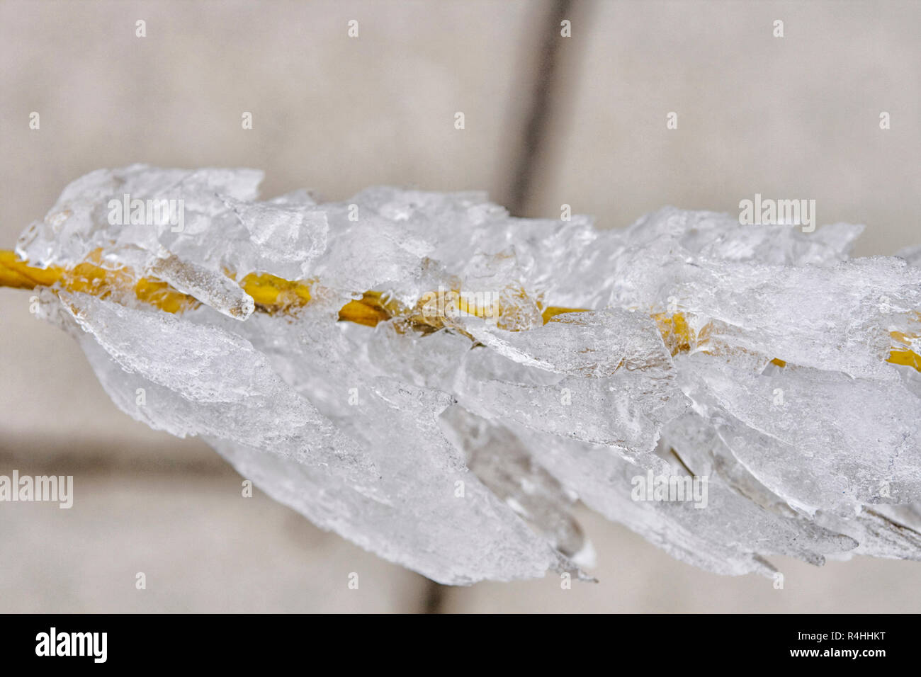 Rope ice hi-res stock photography and images - Alamy