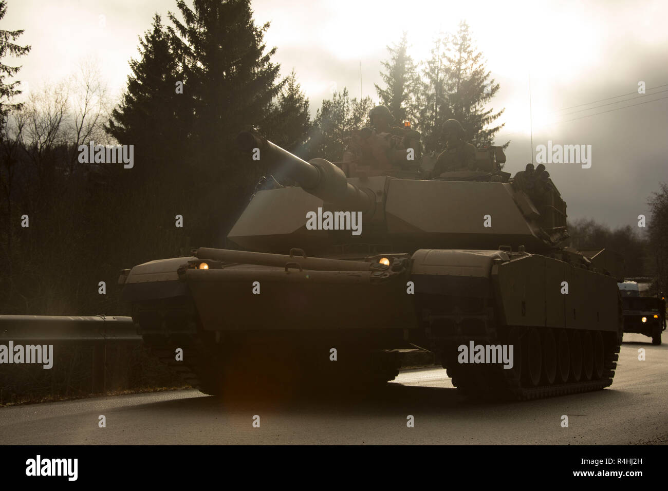 U S Marine Corps M1a1 Abrams Tank With 2nd Tank Battalion 2nd Marine