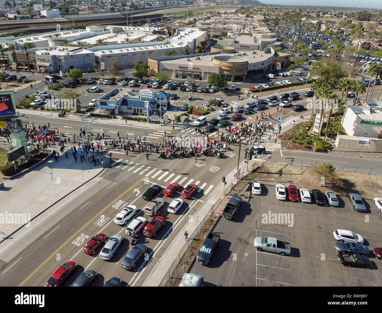 San ysidro port of entry hi-res stock photography and images - Alamy