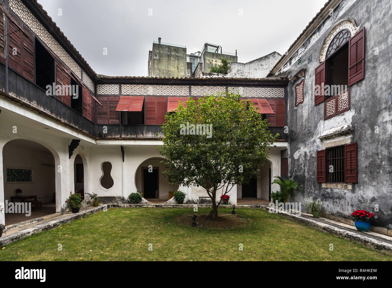 Small garden inside Mandarin's House (Casa do Mandarim) built in 19th ...