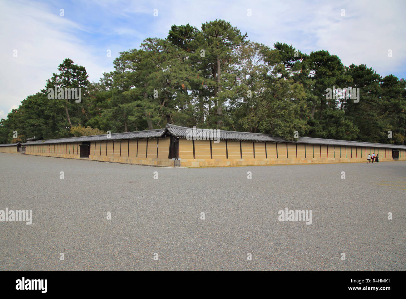 walls of the sento imperial palace kyoto japan Stock Photo - Alamy