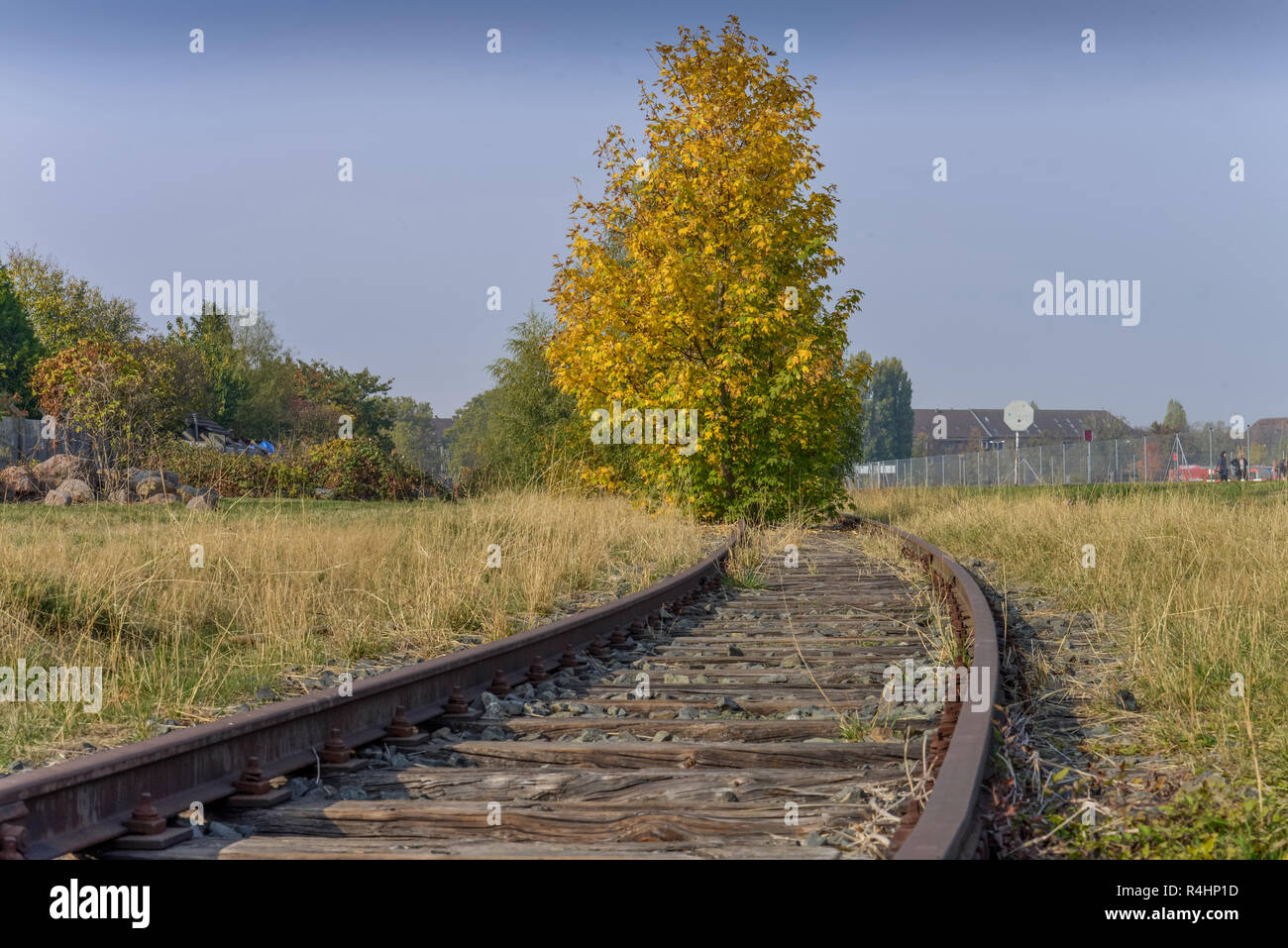 Alte schienen hi-res stock photography and images - Alamy