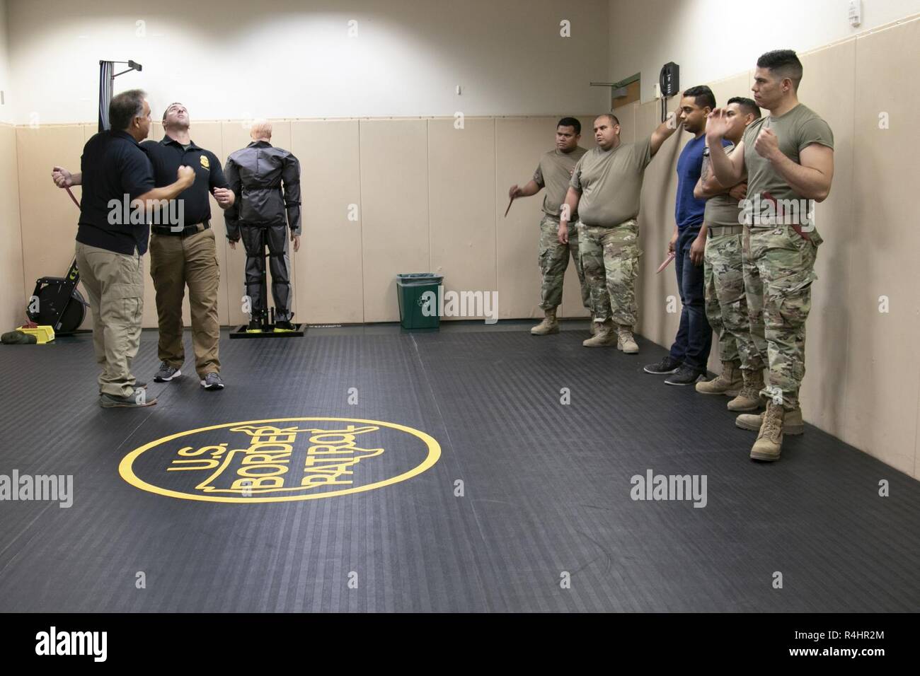 El paso cbp station hi-res stock photography and images - Alamy