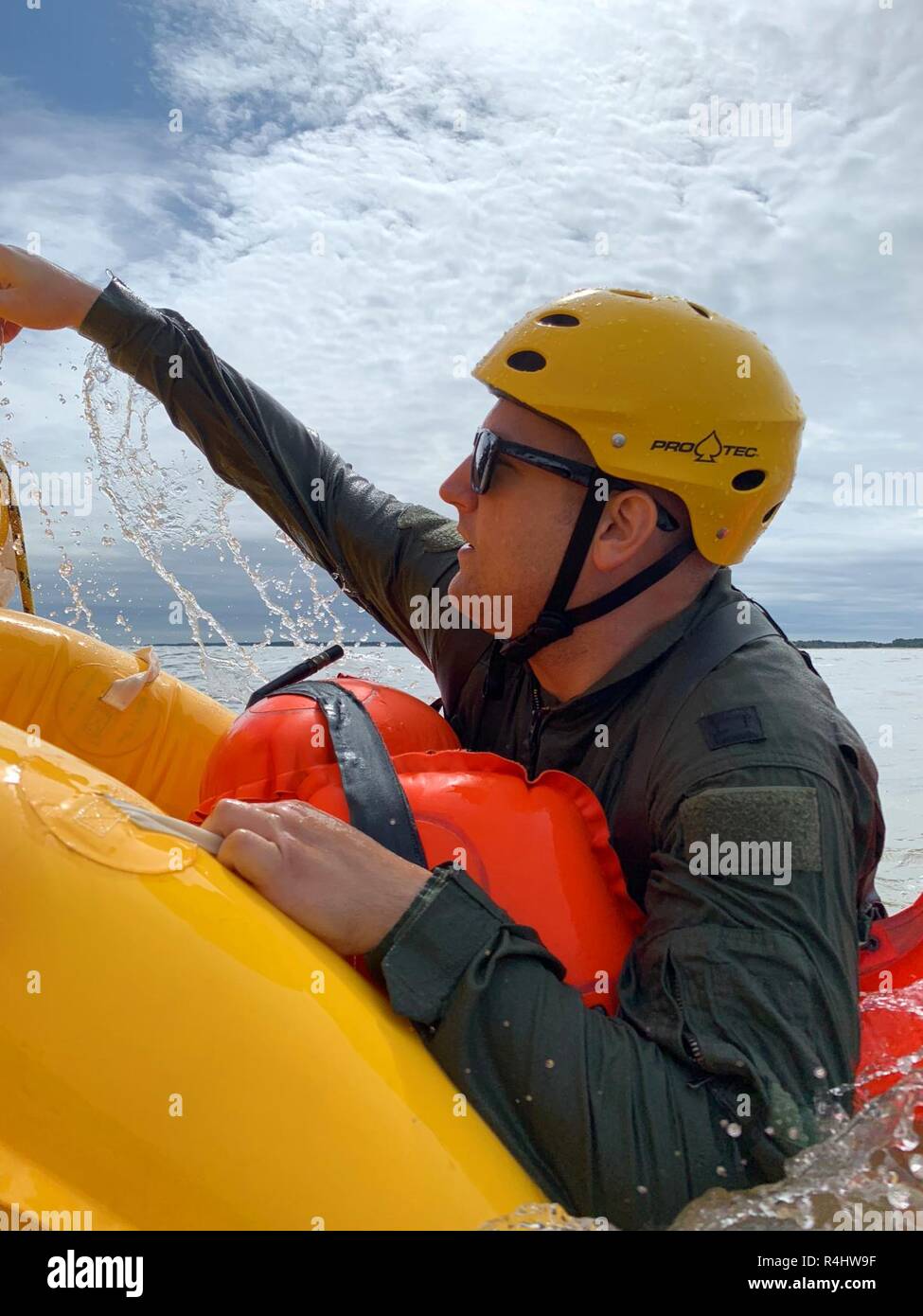 Raft pilot hi-res stock photography and images - Alamy