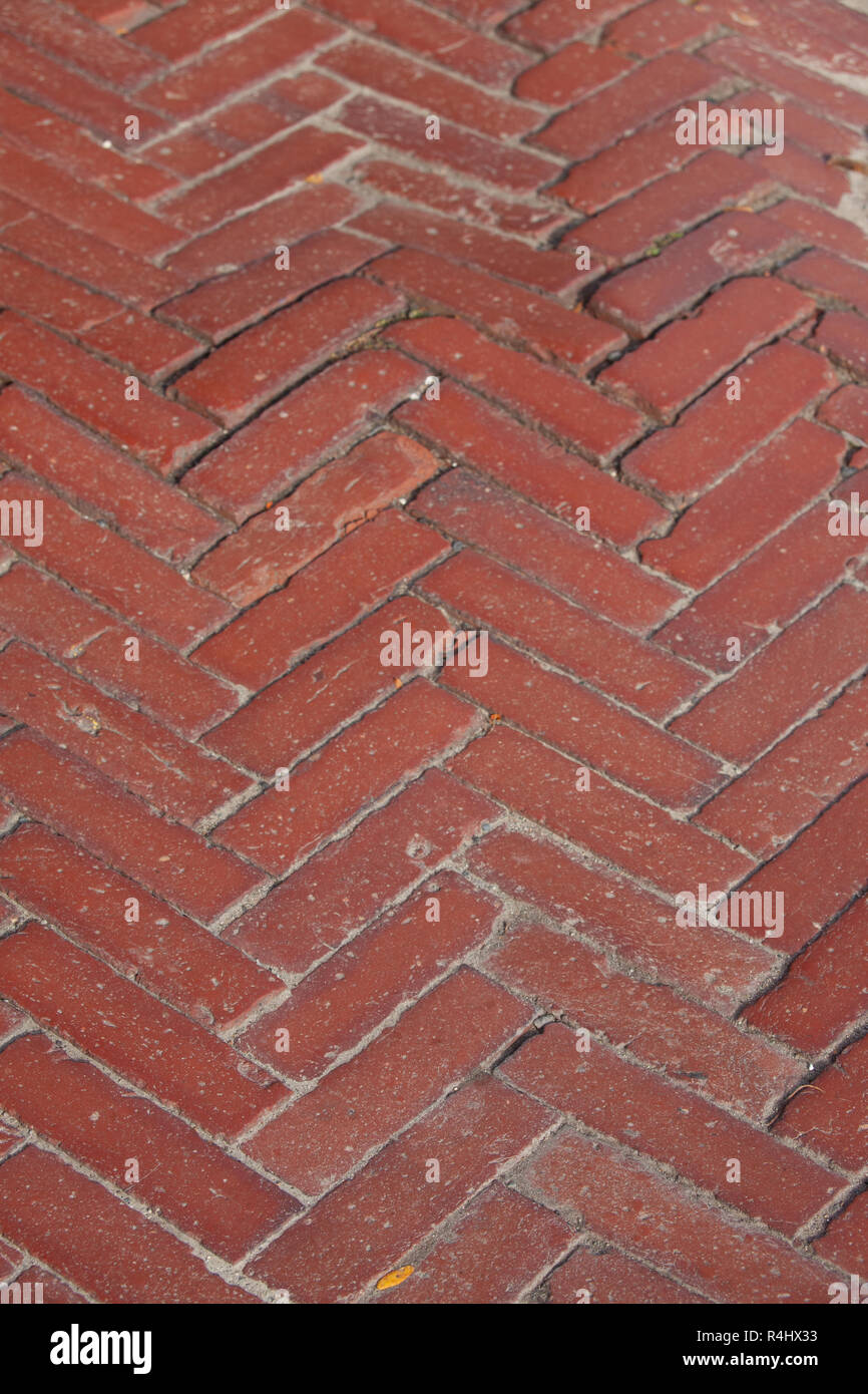 Diagonal bricks hi-res stock photography and images - Alamy