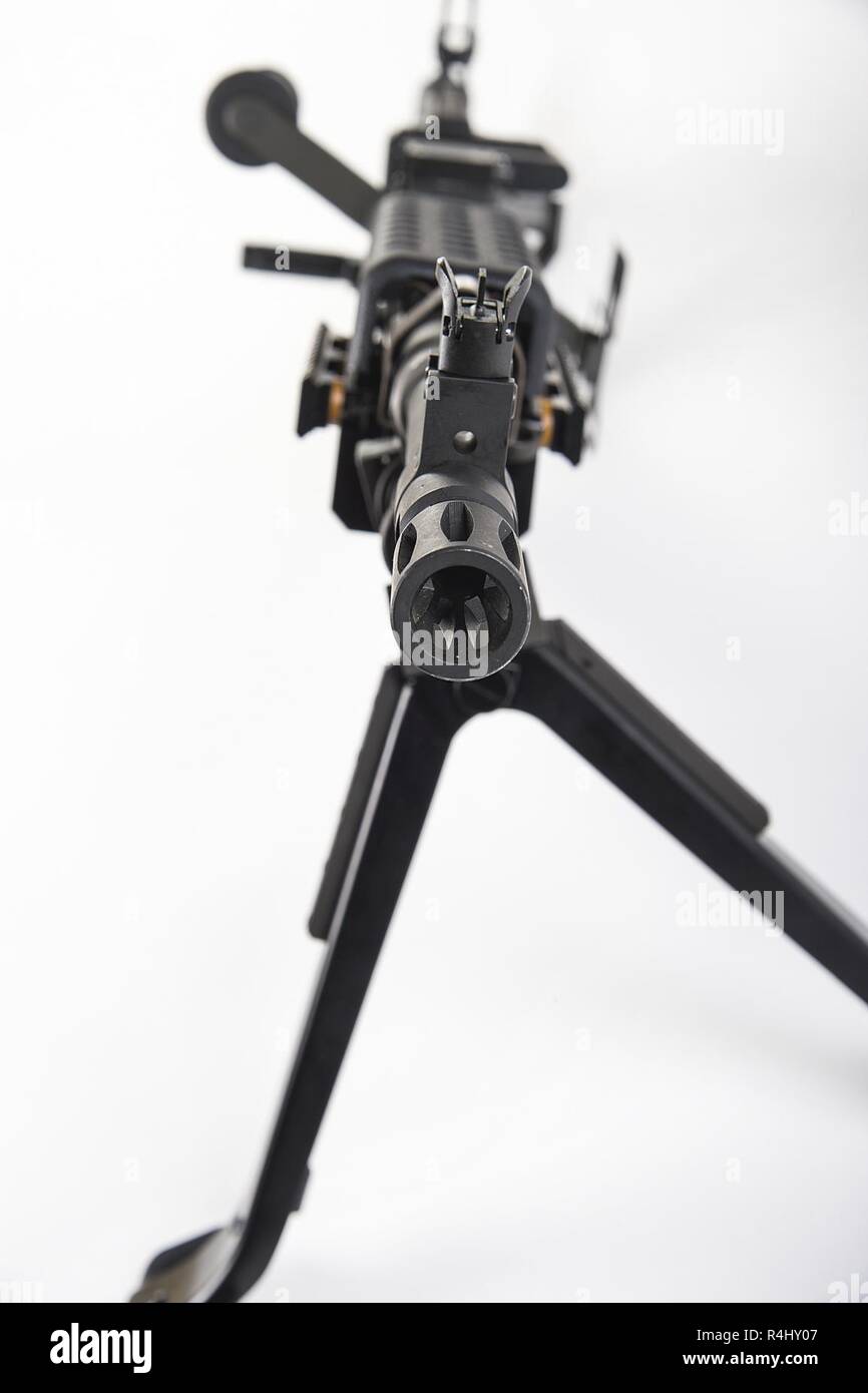 The M240B is a variant of the M240, used by the U.S. Army, Navy, Coast ...