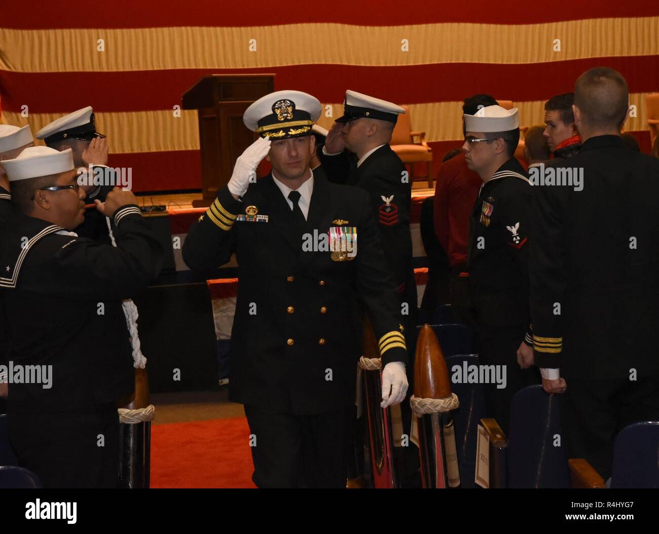 GROTON, Conn. (Oct. 26, 2018) Tampa, Florida native Cmdr. Philip ...