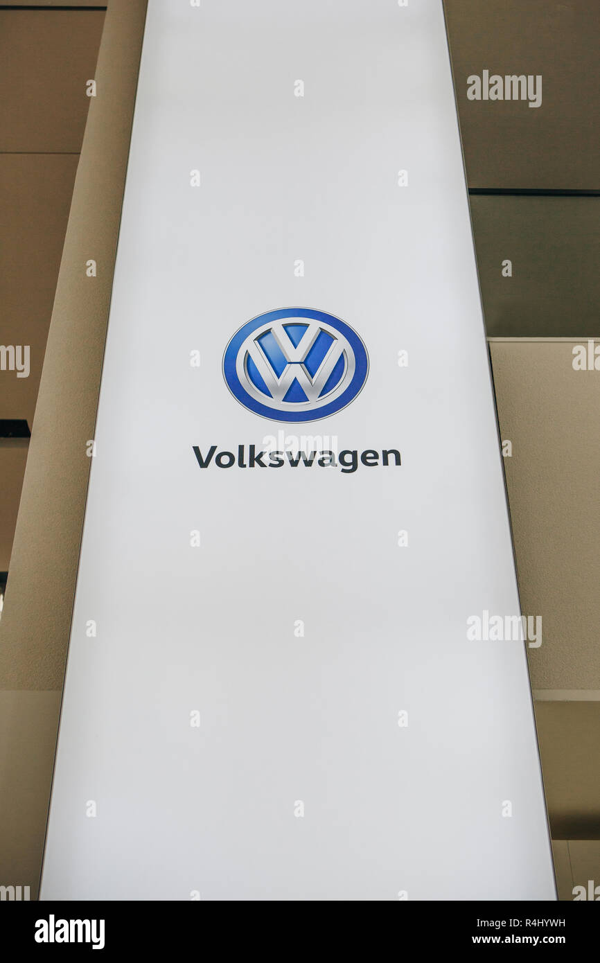 German advertisement for the volkswagen hi-res stock photography and ...