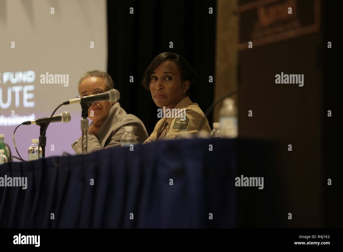 Black leadership panel hi-res stock photography and images - Alamy