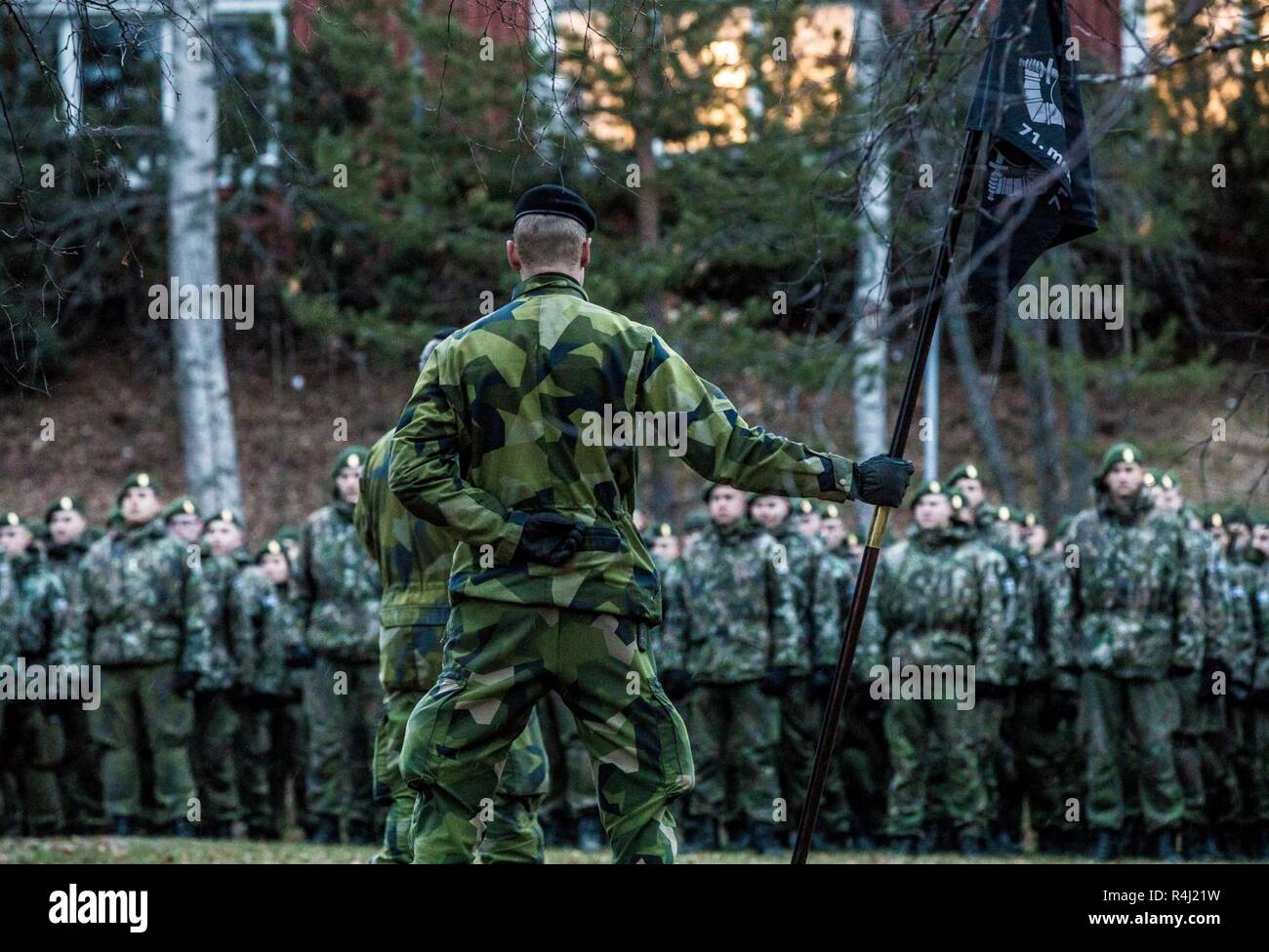 Military personnel, with the Finnish Defence Forces 71st Motorized ...