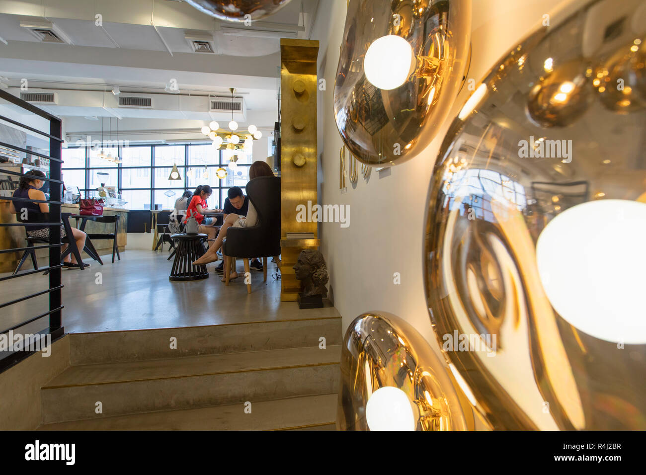 People sitting inside cafe central hi-res stock photography and images ...