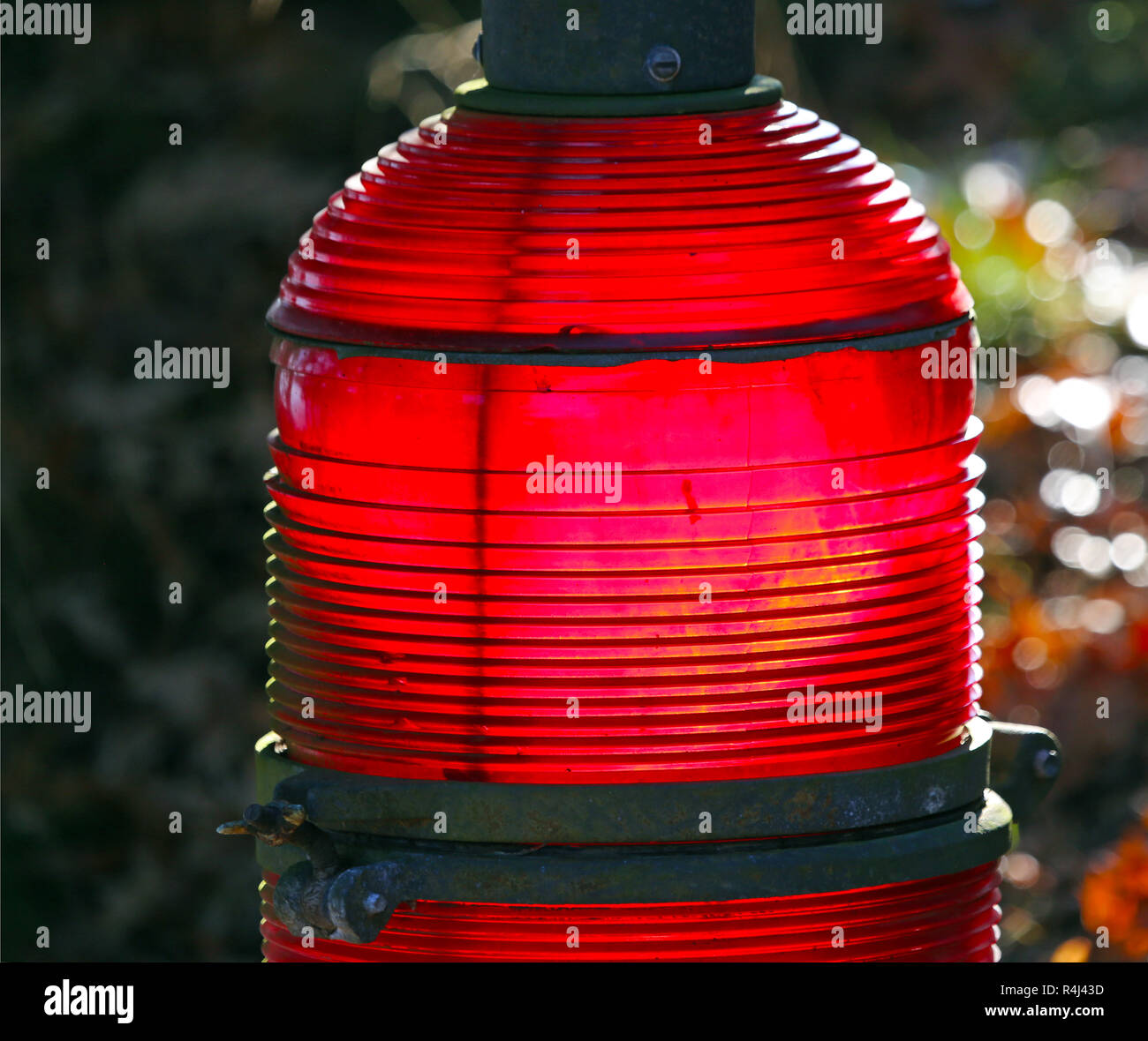 bridge red navigation light Stock Photo - Alamy