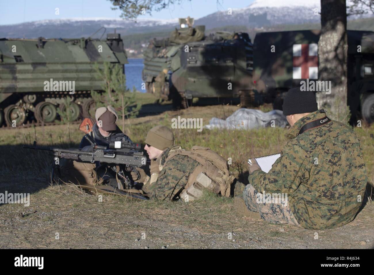 Artist sketching under hi-res stock photography and images - Alamy