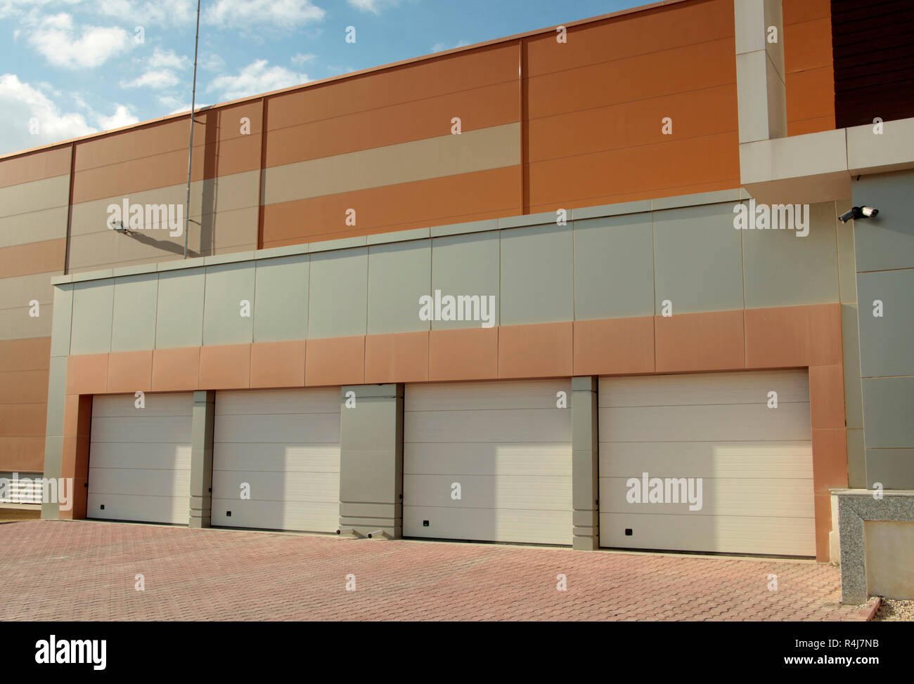 Shutter door factory Stock Photo - Alamy