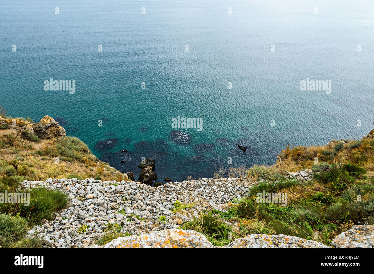 Green Thracian cliffs, Kaliakra Lighthouse, Black sea water, bulgarian ...