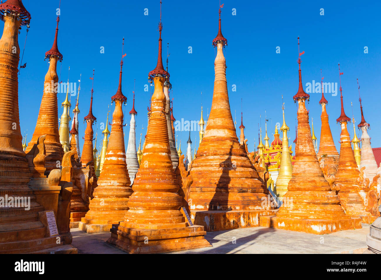 Nyaung ohak pagoda hi-res stock photography and images - Alamy