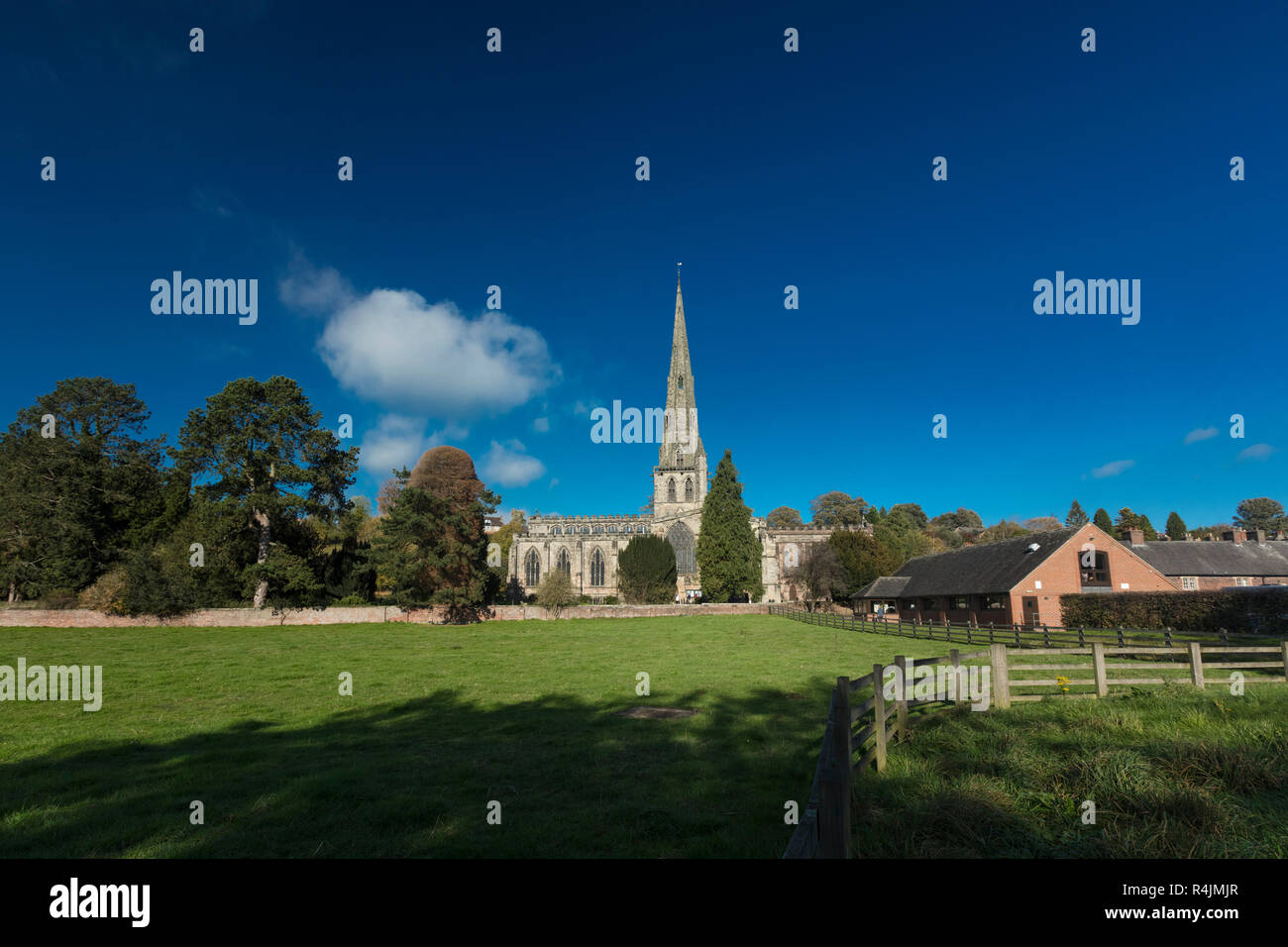 Ashbourne, Derbyshire, UK: October 2018: Saint Oswalds Parish Church ...