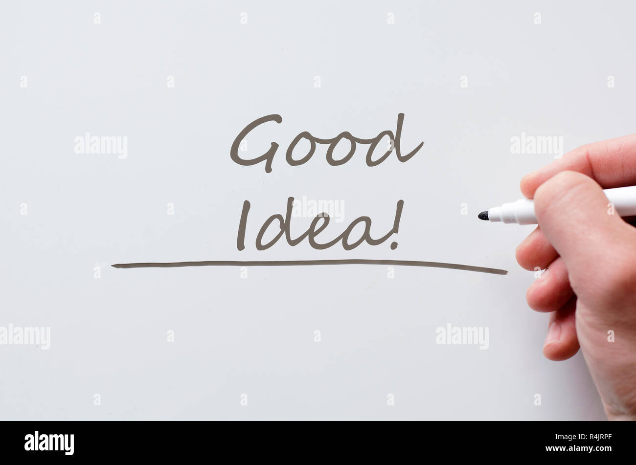 Good idea written on whiteboard Stock Photo - Alamy