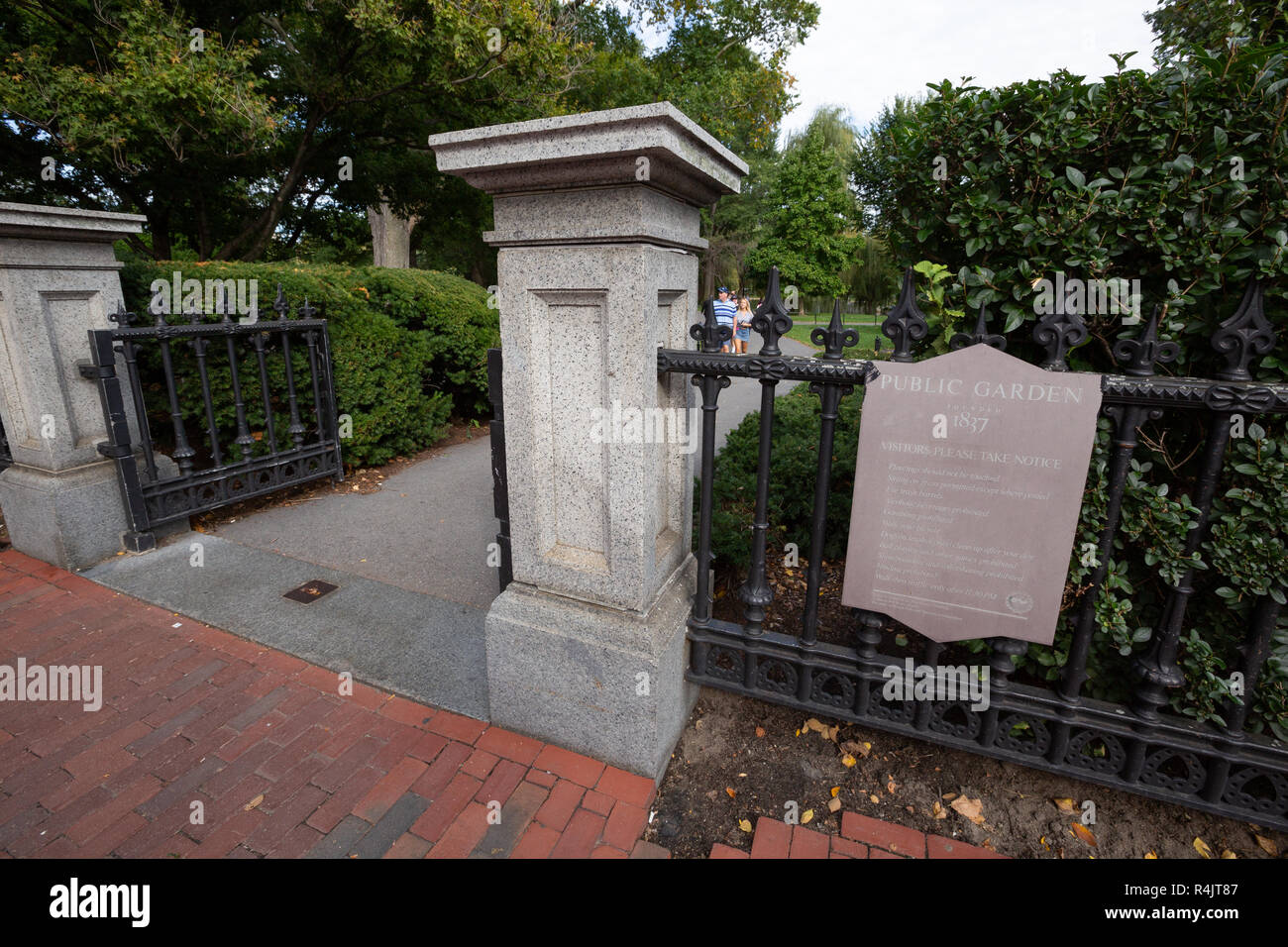 Boston public garden sign hi-res stock photography and images - Alamy