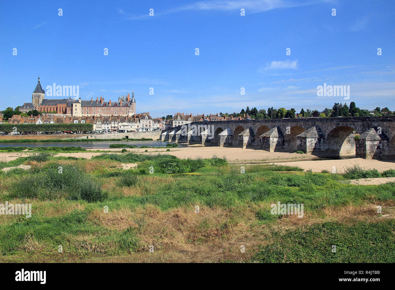 Chateau de gien hi-res stock photography and images - Alamy
