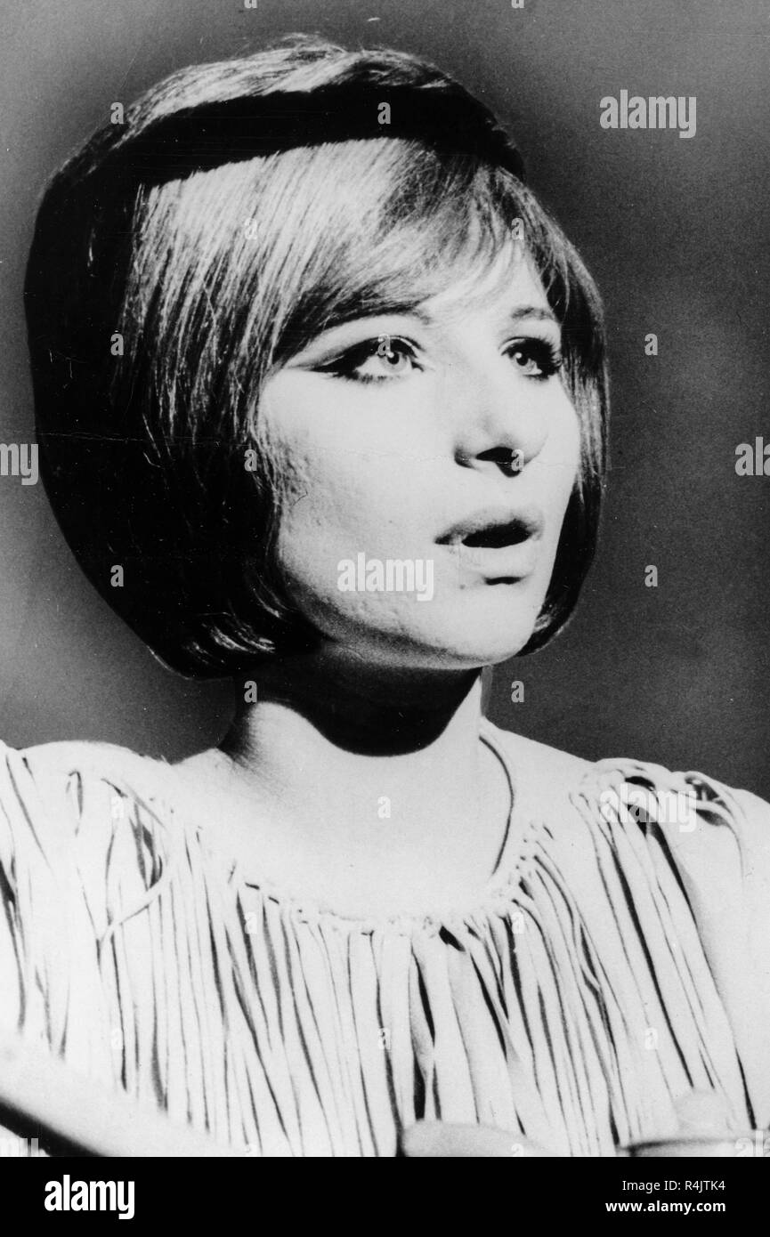 Barbra Streisand High Resolution Stock Photography and Images - Alamy