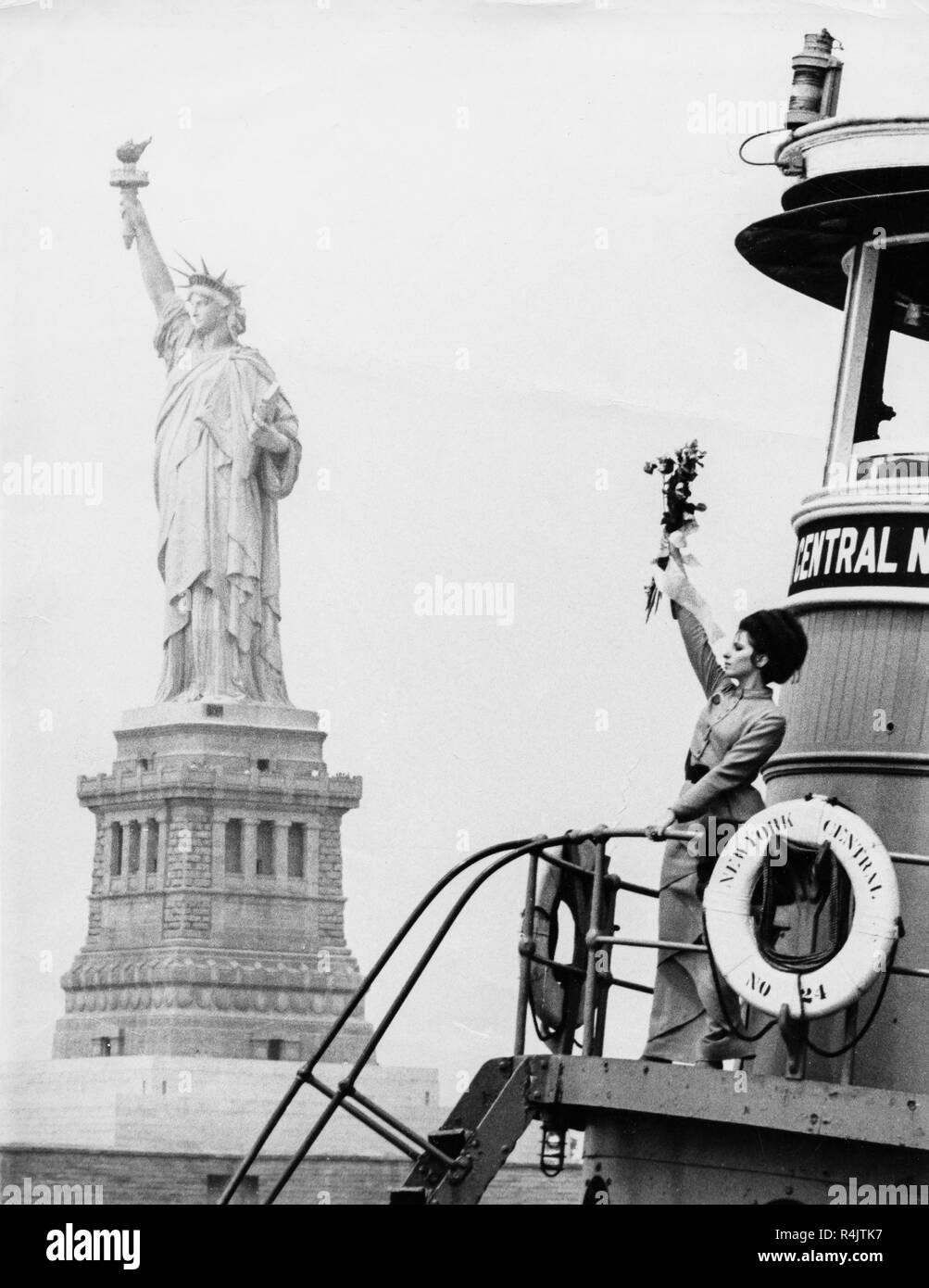 Barbra Streisand High Resolution Stock Photography and Images - Alamy