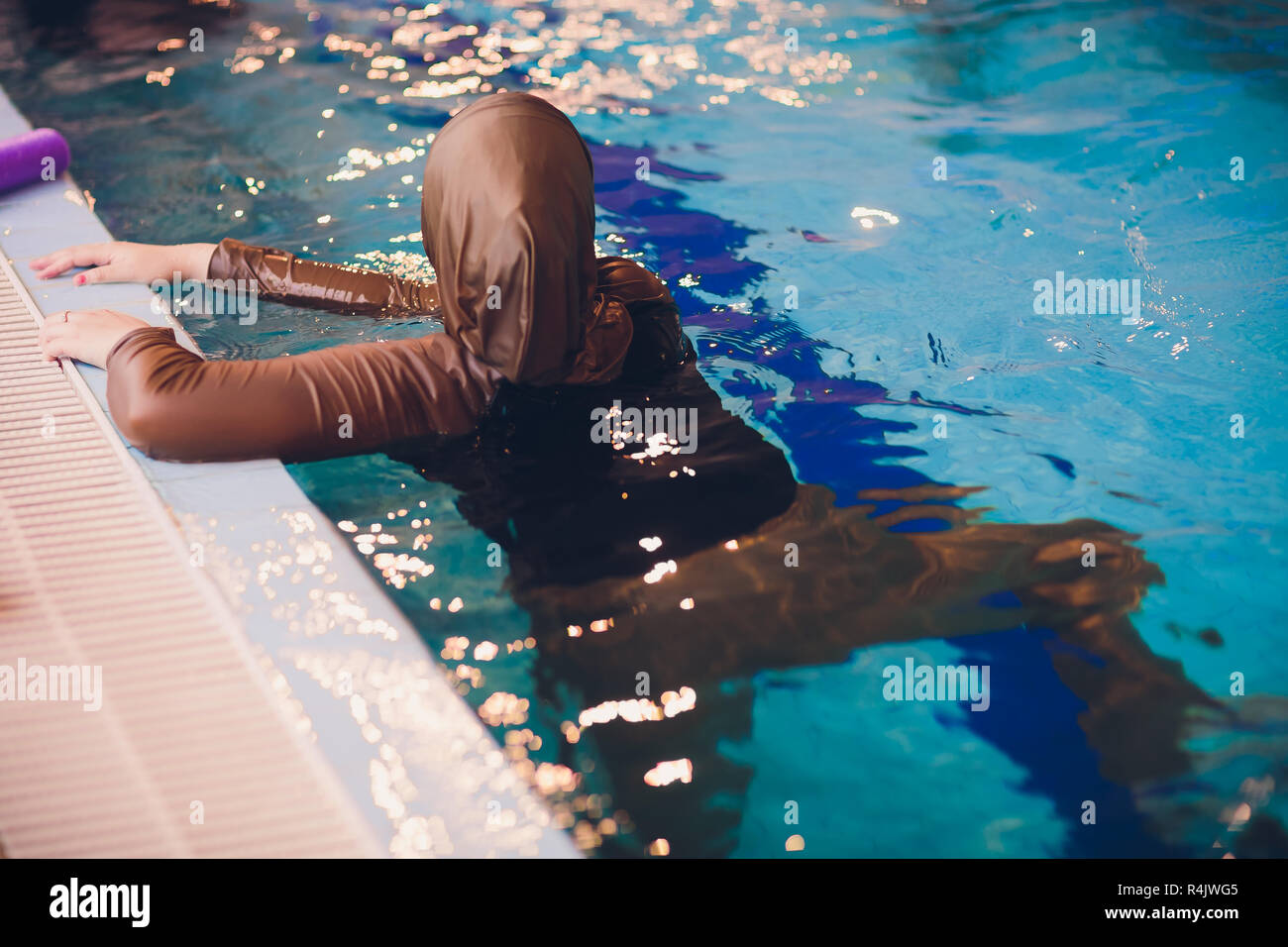 Arabic Woman Swimming High Resolution Stock Photography and Images - Alamy