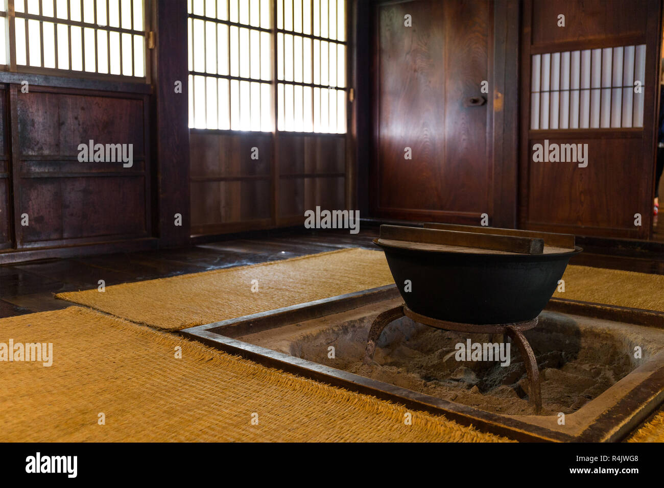 Traditional japanese tea house Stock Photo - Alamy
