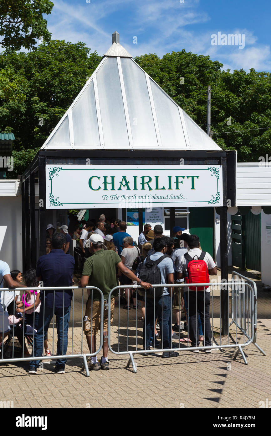 Chairlift top terminal hi-res stock photography and images - Alamy