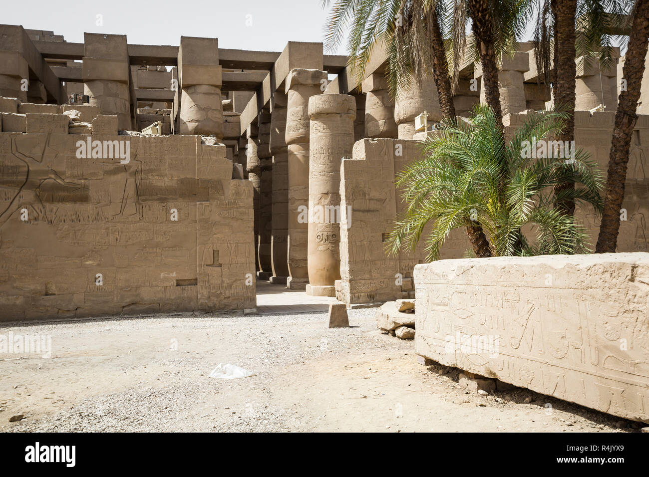 Ancient ruins of Karnak temple in Luxor. Egypt Stock Photo - Alamy