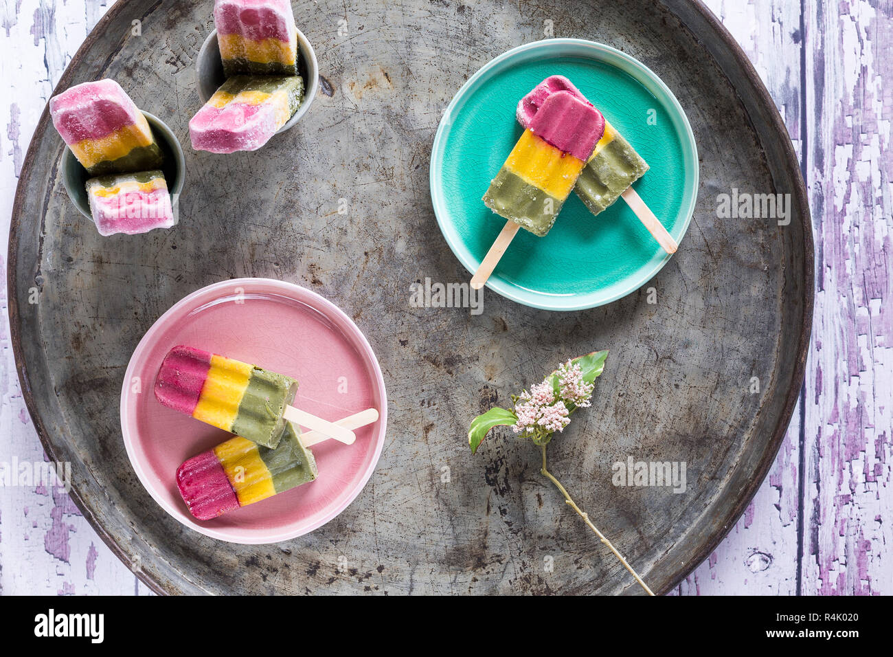 Healthy Traffic Light Iceblocks made with Beetroot Latte Powder ...