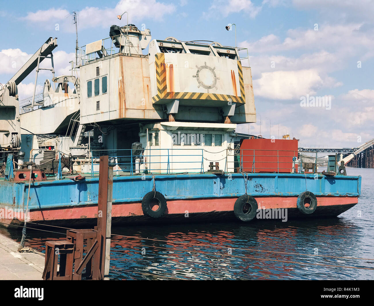 Rusty vintage abandoned ship ferry Stock Photo - Alamy