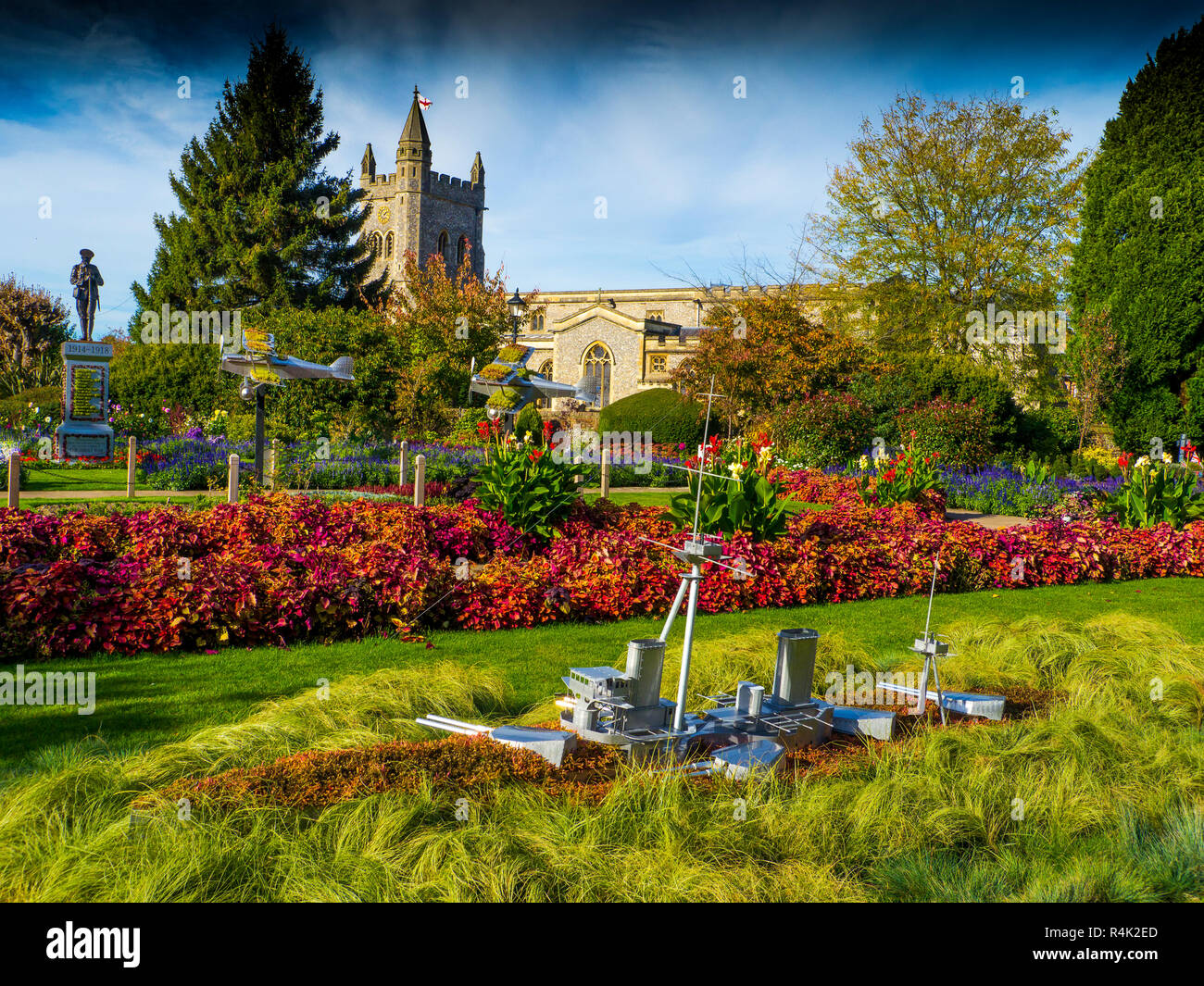 Old Amersham Memorial Gardens Buckinghamshire. The towns Memorial ...