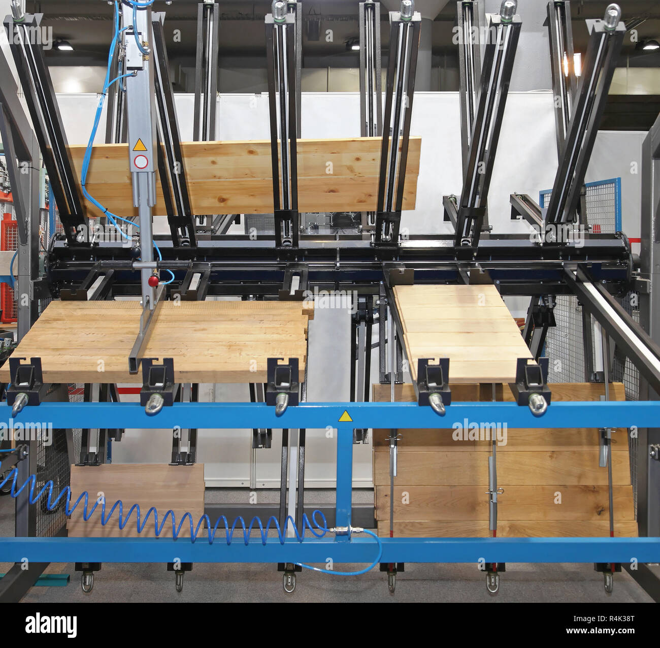 Wood press hi-res stock photography and images - Alamy