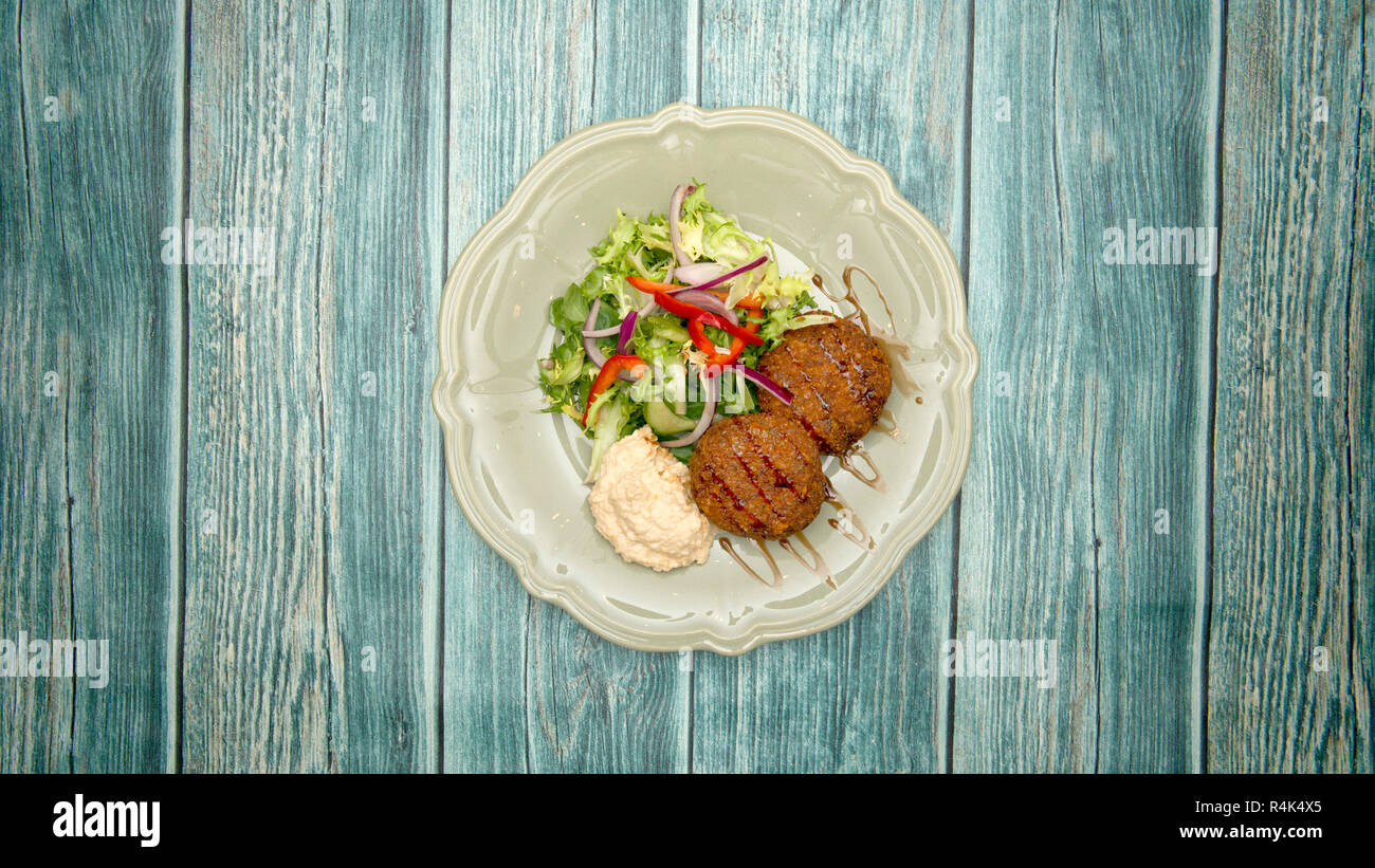 Falafel dishes hi-res stock photography and images - Alamy
