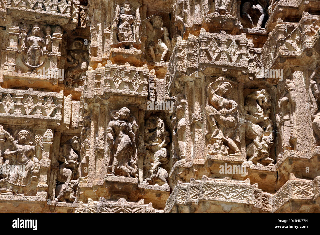 Chhattisgarh temple hi-res stock photography and images - Alamy