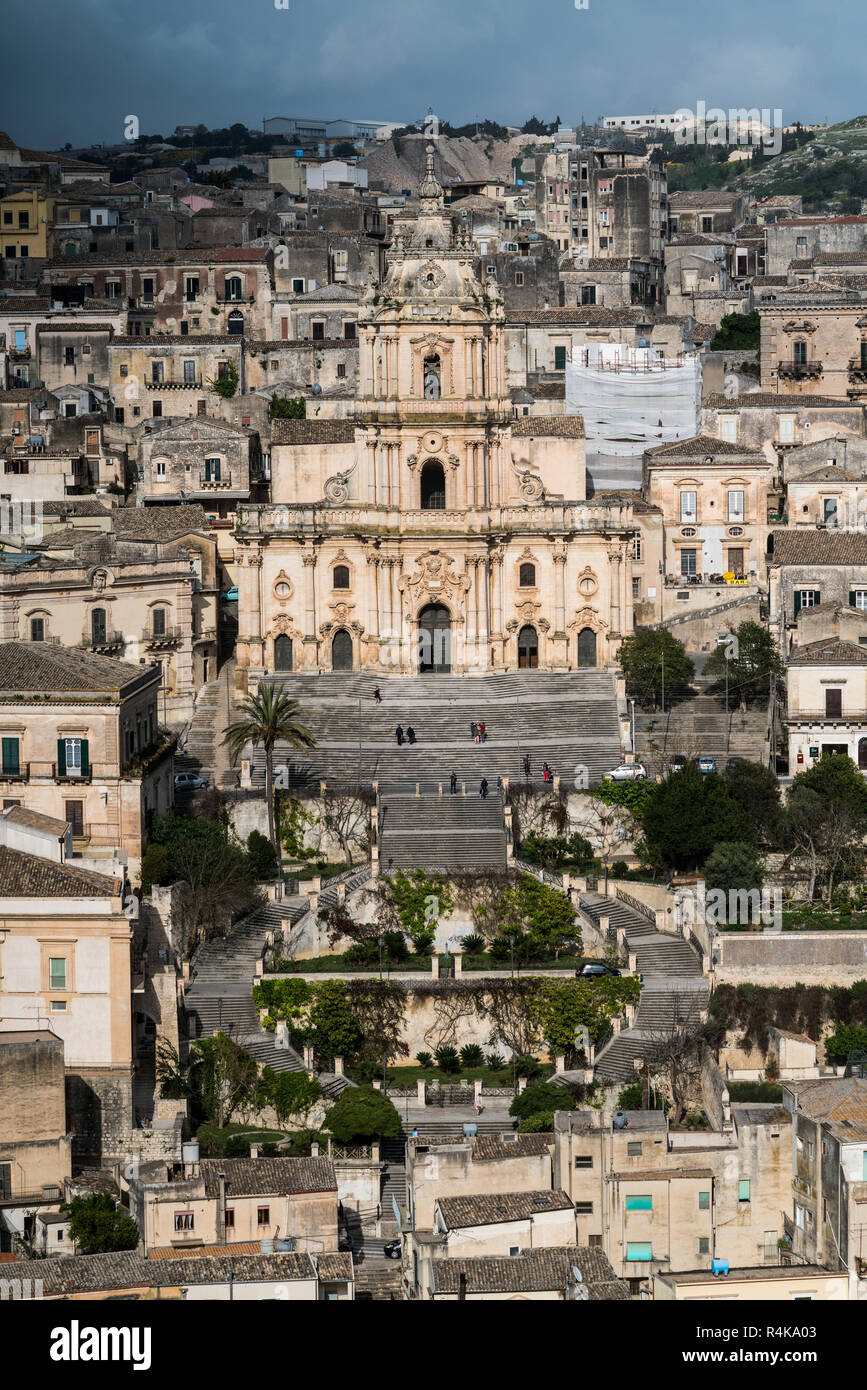 Modica by night hi-res stock photography and images - Alamy