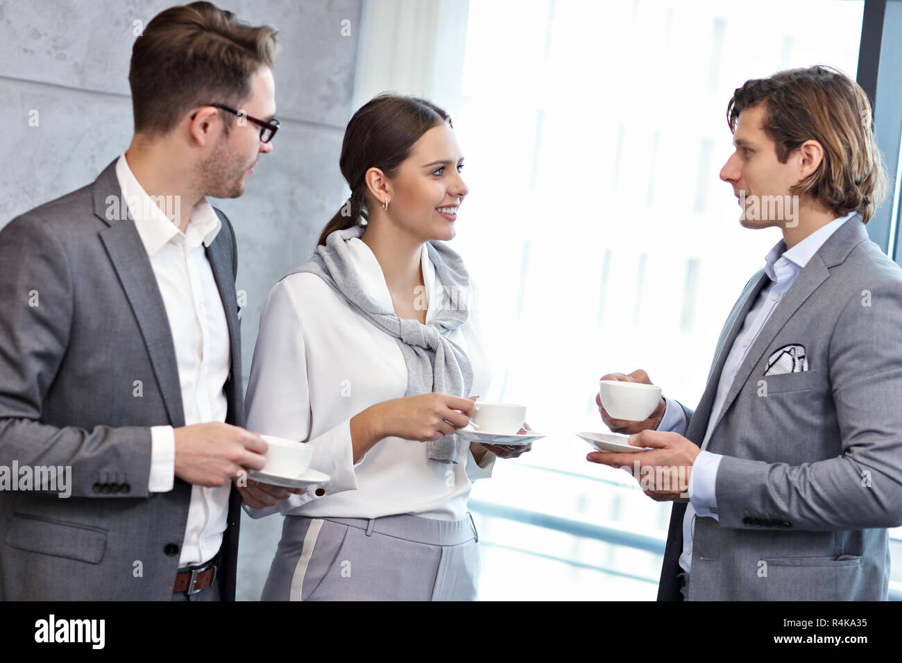 Exchanging business ideas hi-res stock photography and images - Alamy