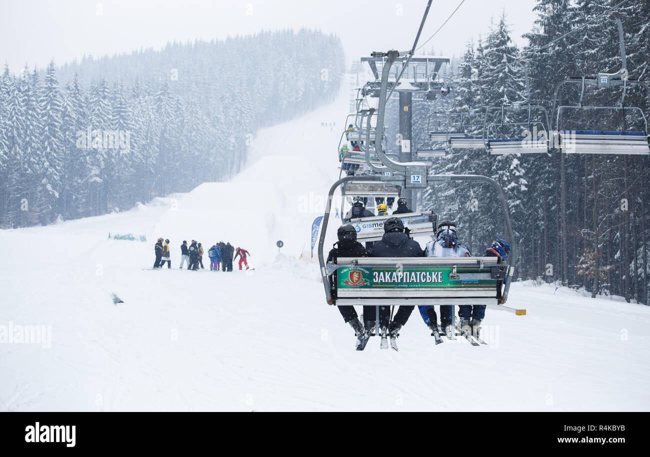 Specialized elevator hi-res stock photography and images - Alamy