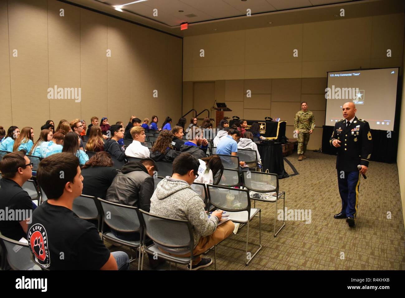 Sgt. 1st Class Fernando Gonzalez, station leader, Scottsdale Recruiting ...