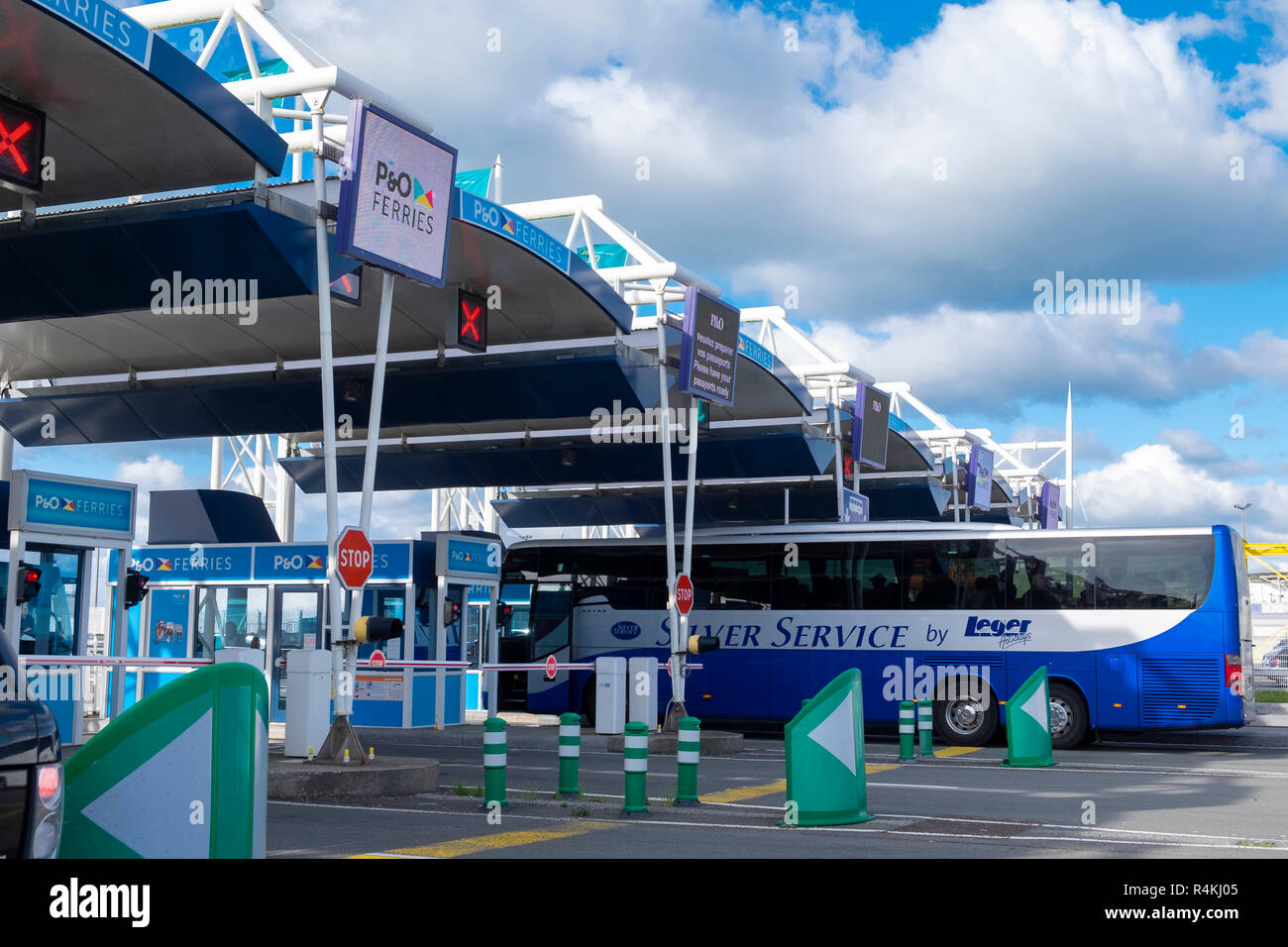 P & O Ferries check in kiosks at the Port of Calais, France Stock Photo ...