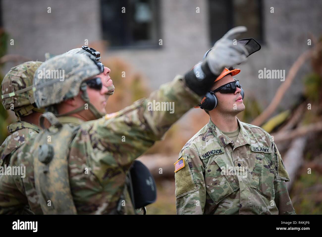 Members of the U.S. Army, 46th “Steel Spike” Engineer Battalion out of ...