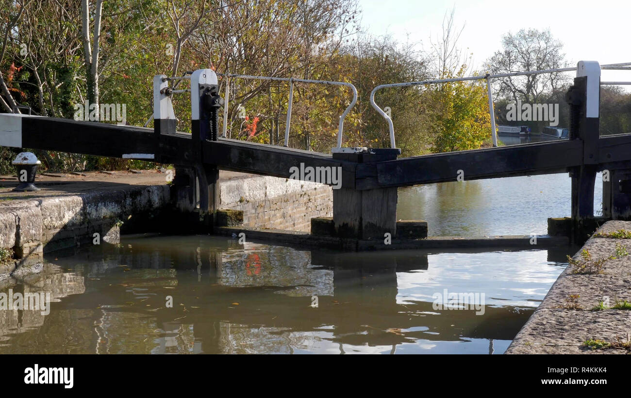 wide angle day view of boat canal in stoke bruerne england uk Stock ...