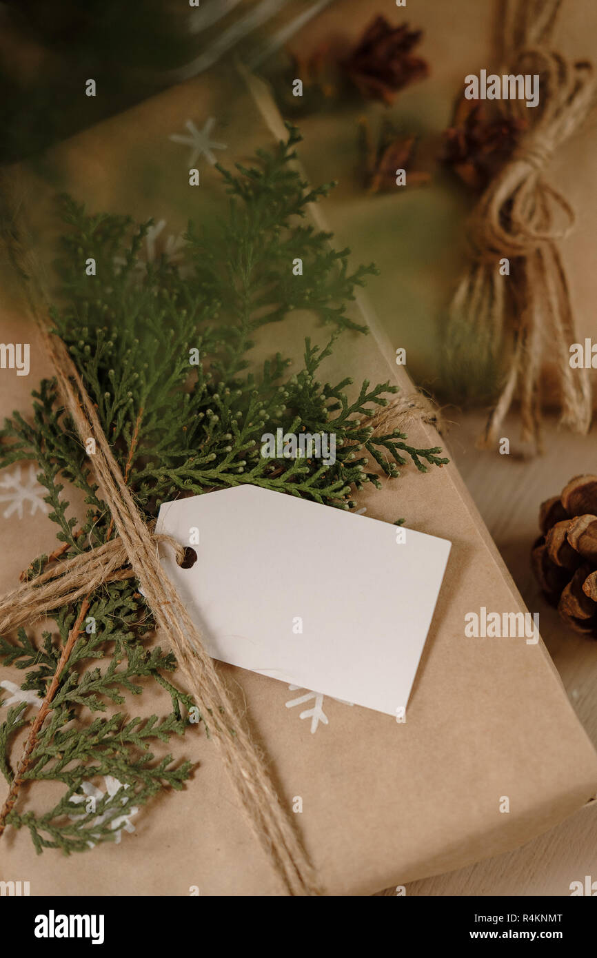 Blank Gift tag on Classy vintage Christmas gift box. Christmas presents ...