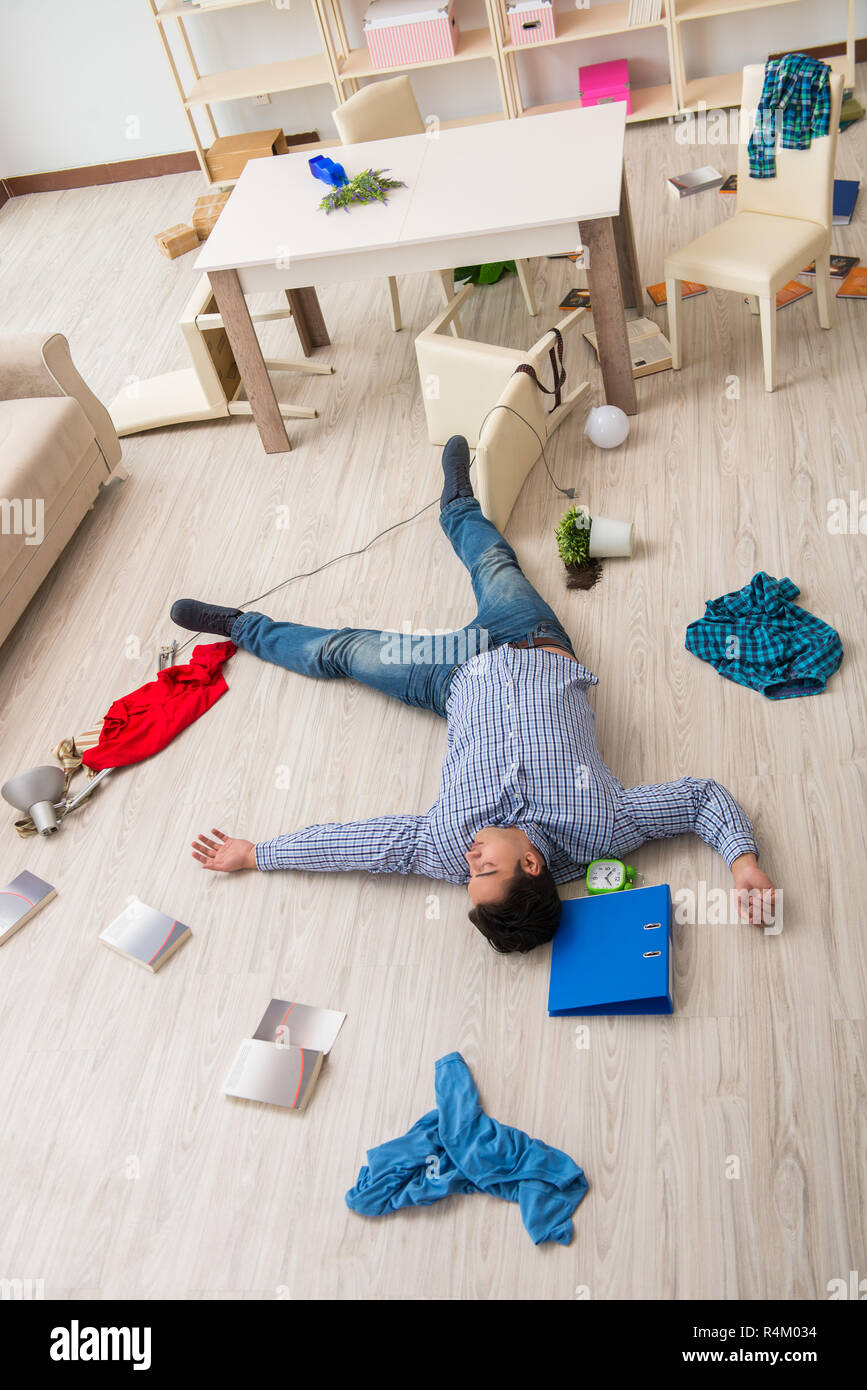 Dead man after burglary hi-res stock photography and images - Alamy