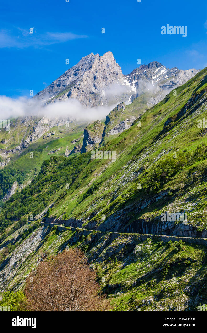 Col de aubisque hi-res stock photography and images - Alamy