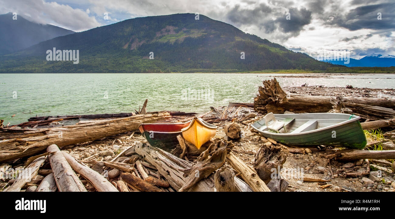 Lillooet lake hi-res stock photography and images - Alamy