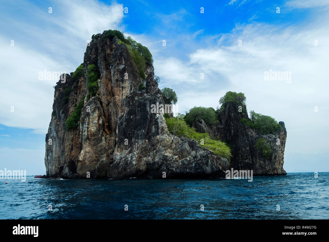 Beach on the island of koh yao yai hi-res stock photography and images ...