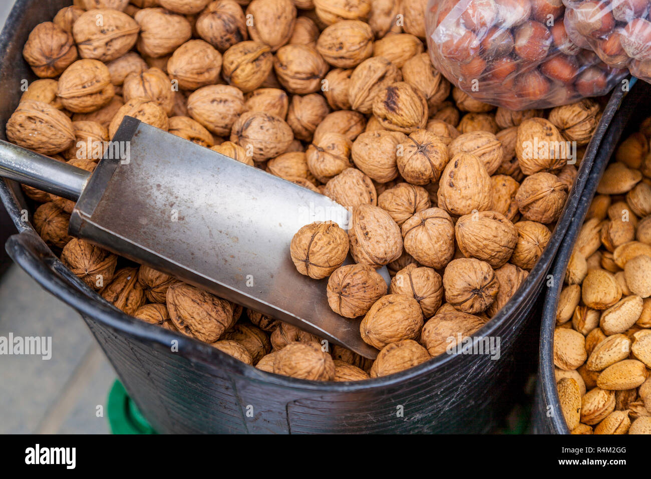 Walnuts For Sale High Resolution Stock Photography and Images - Alamy