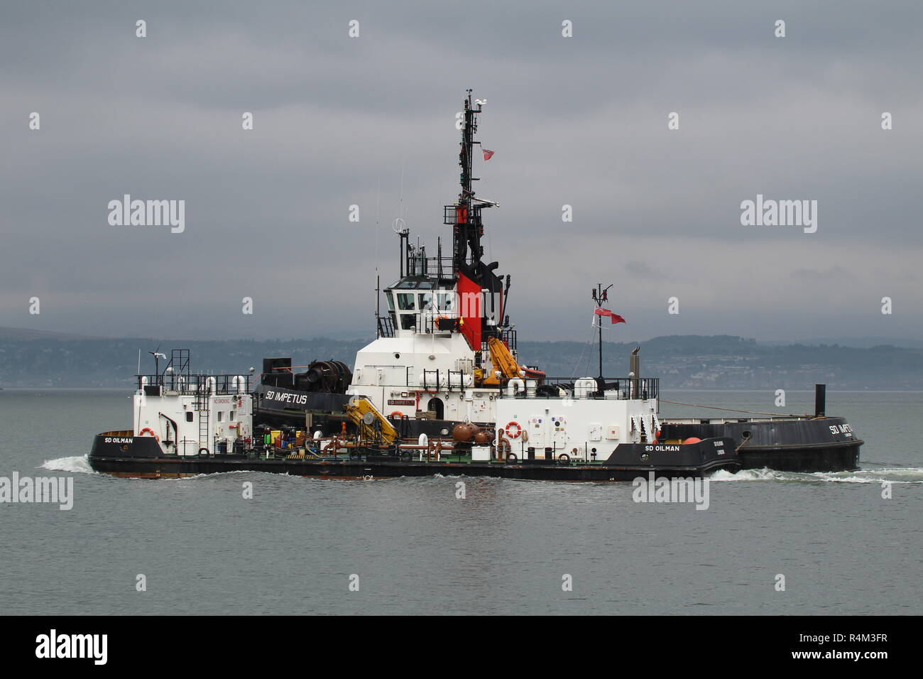 Tug tugboat barge hi-res stock photography and images - Alamy